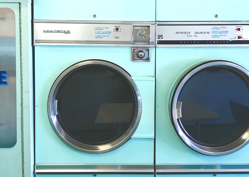 THE LAUNDRETTE - A Story about Time Travel | My Poppet Living