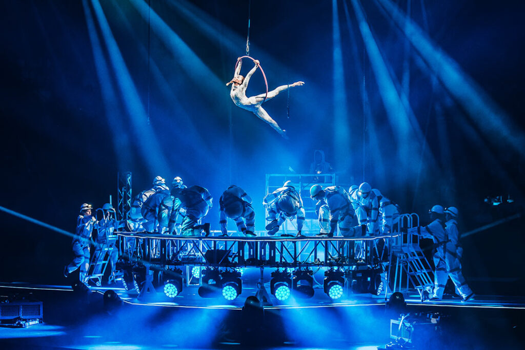 Cirque Stratosphere - An 'out of this world' Review | My Poppet Living