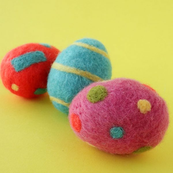 Easter Craft: Needle Felted Easter Eggs | My Poppet Makes