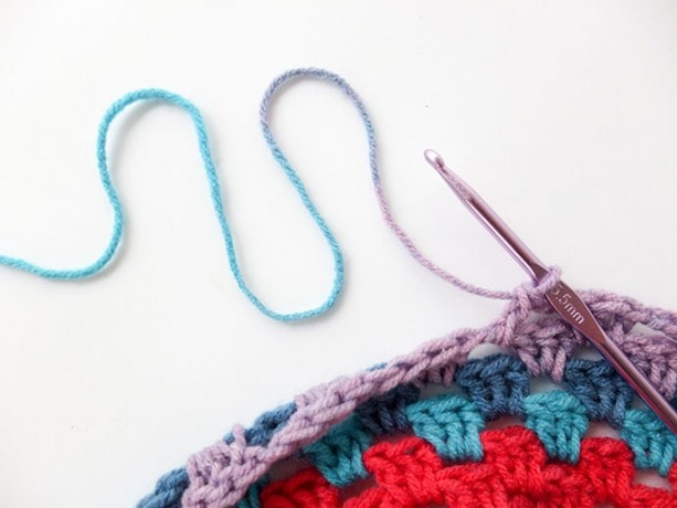 Let's Try: Self Striping Yarn Cakes + 2 BONUS Crochet Patterns | My ...