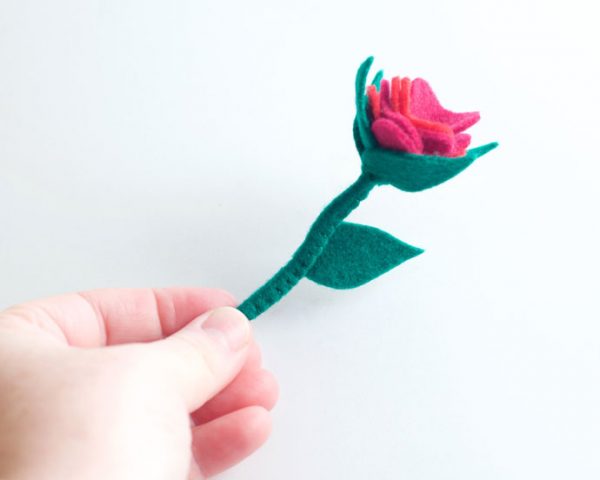 Felt Craft: How to make a Felt Rose | My Poppet Makes