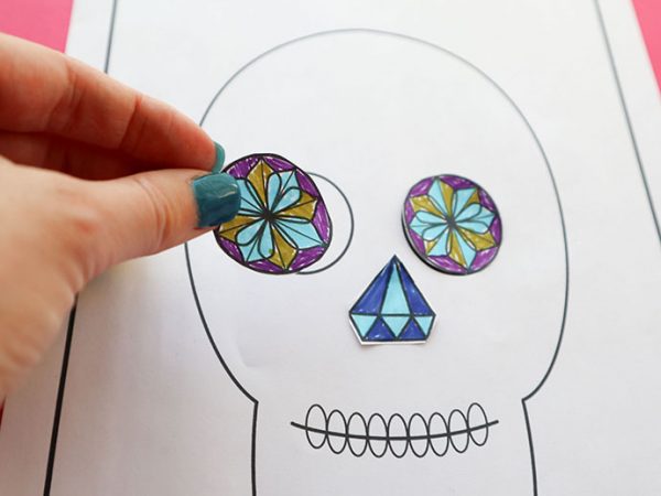 Free Halloween Printable: Decorate a Sugar Skull Activity Page | My ...