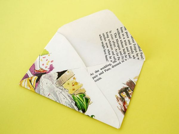 Recycle Craft: How to make an Envelope with Printable Template