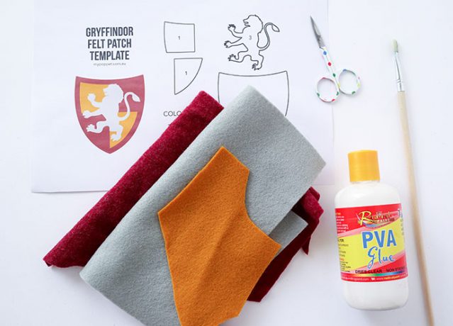 DIY Harry Potter Gryffindor Crest Patch with Template | My Poppet Makes