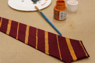 DIY Hogwarts Robes - Ginny Weasley Cosplay | My Poppet Makes