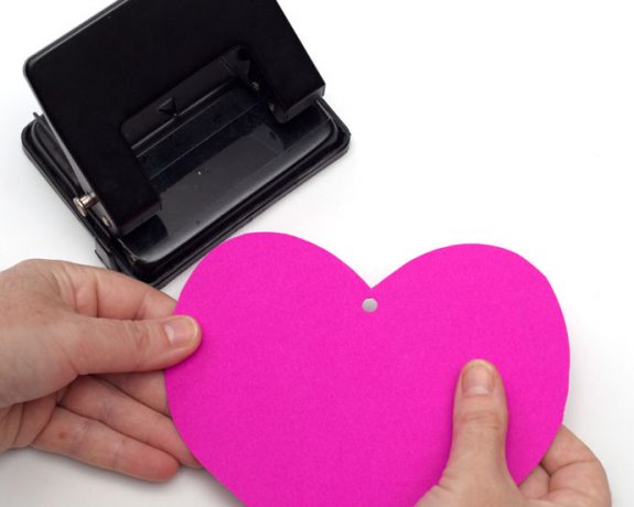 Kids Craft: Valentine’s Day Paper Heart Pouch | My Poppet Makes