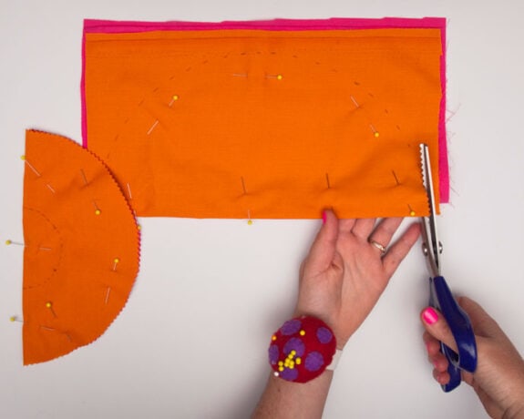 Round Drawstring Bag Sewing Pattern - with Pockets! | My Poppet Makes